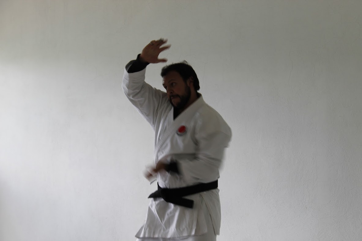 KARATE EN SALESIANA - Fundación Universitaria Salesiana